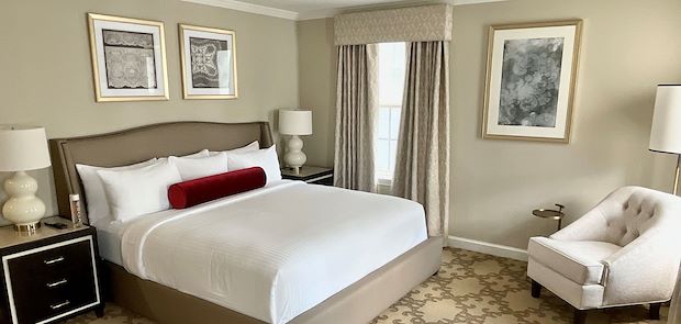 Boutique Hotel In Washington DC - The Henley Park Hotel